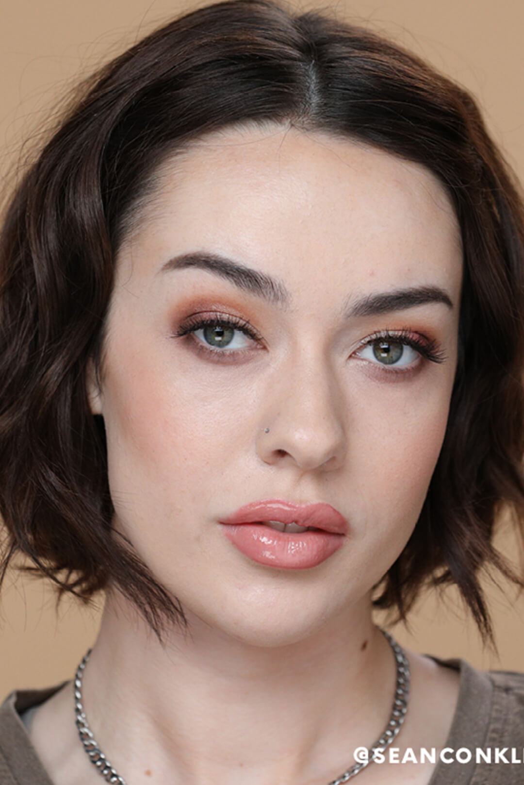 2 Easy Day-to-Night Makeup Looks and Tutorials