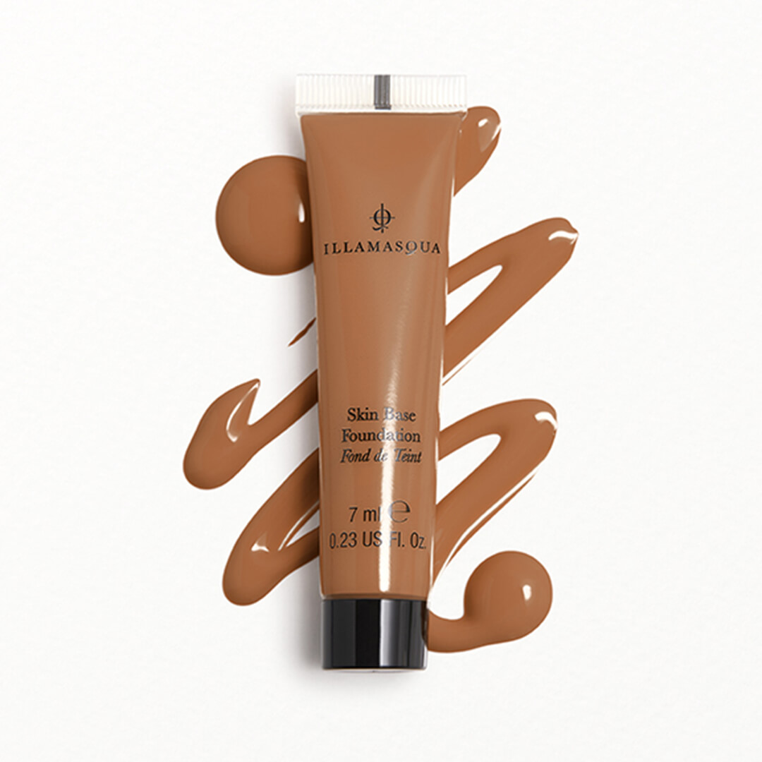 The 15 Best Foundations for Dark Skin Tones | IPSY